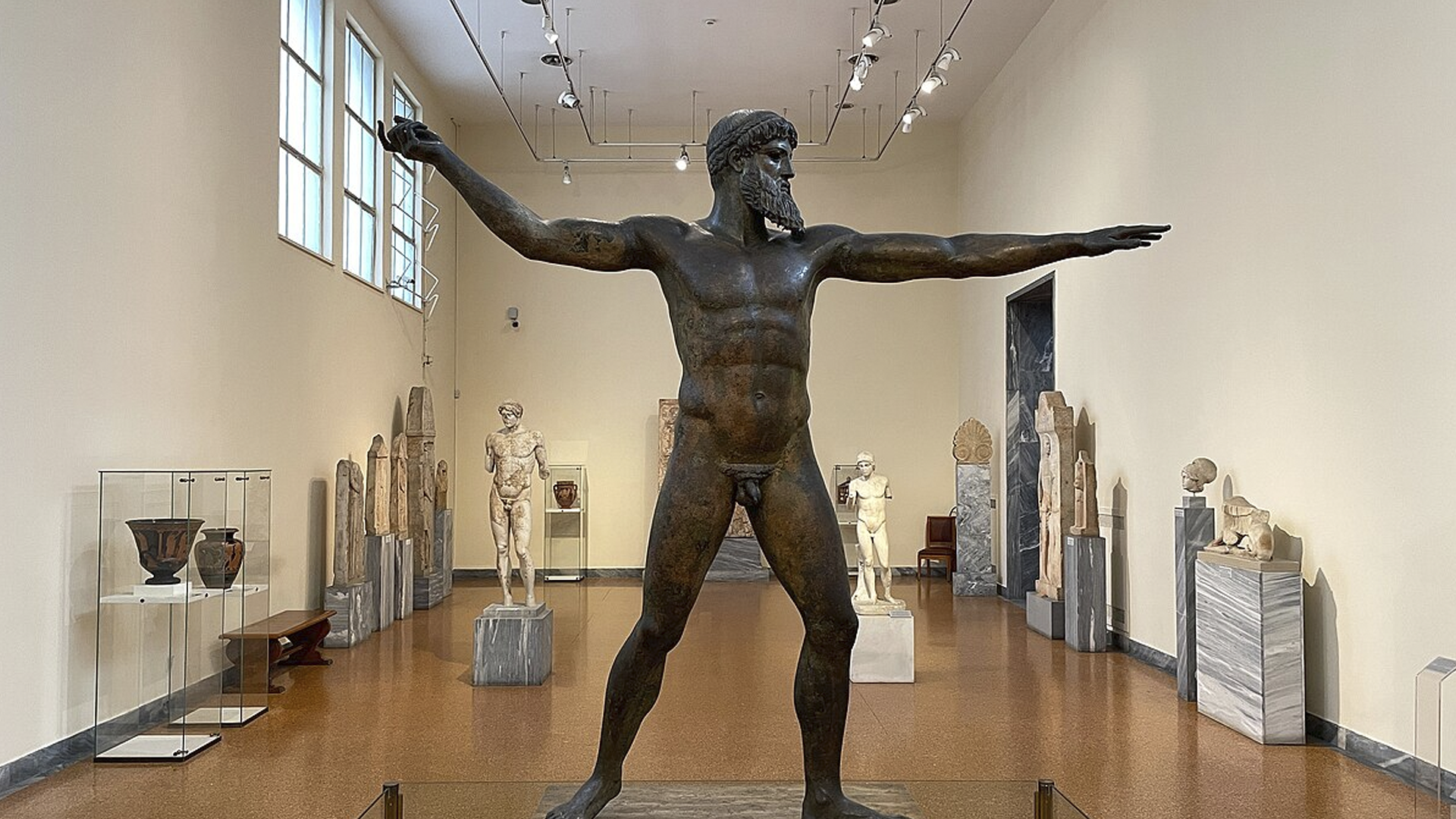 Zeus – Egemenliğin Kurucu İmgesi ve Yunan Dünyasında İktidarın İnşası ...